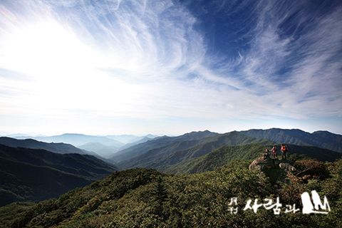 지리산 능선 산행 난 구름이고 넌 바람이다